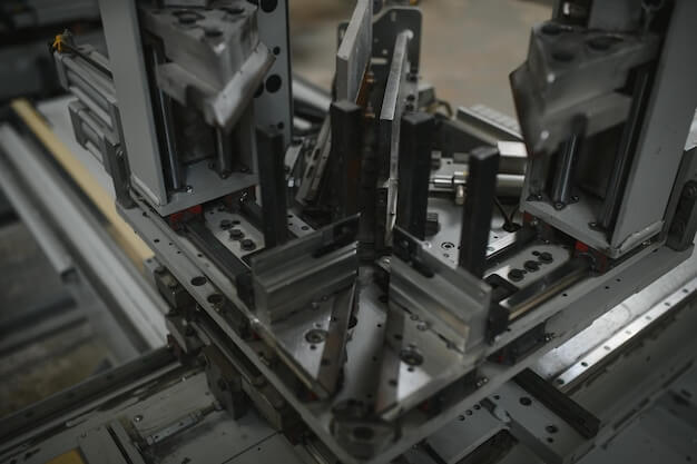 Understanding CNC- The Future of Manufacturing(what is cnc Julie ...